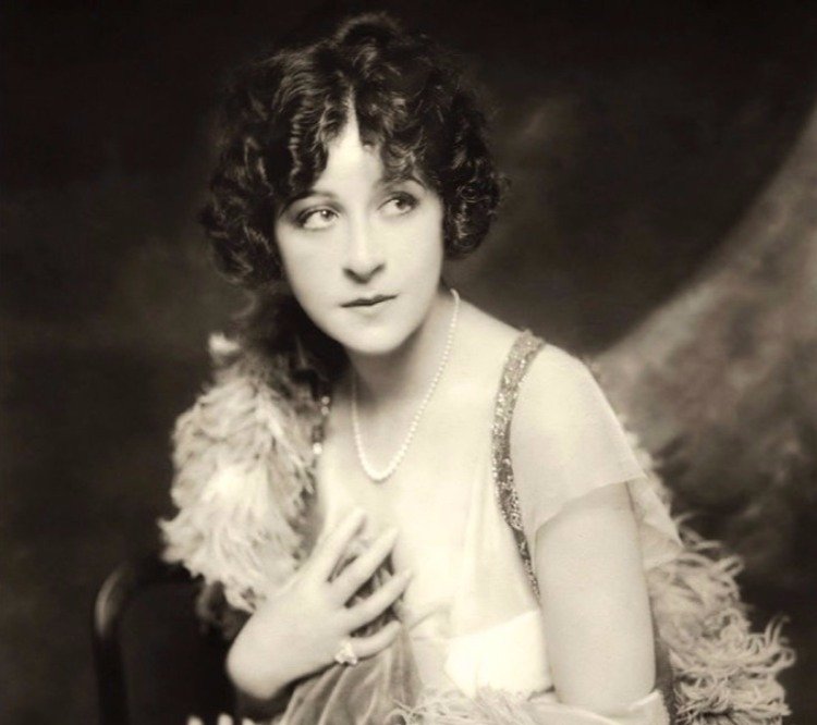 Book History Of The Ziegfeld Follies Tickets - Plays Tickets - Seating ...